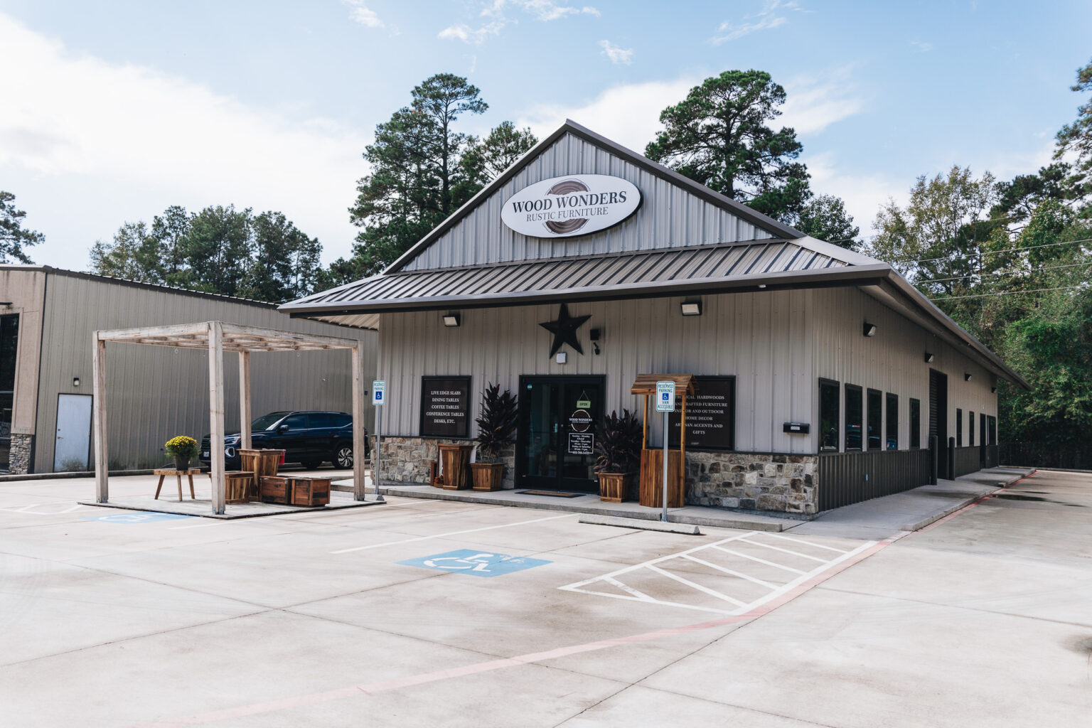 Store - Wood Wonders Furniture